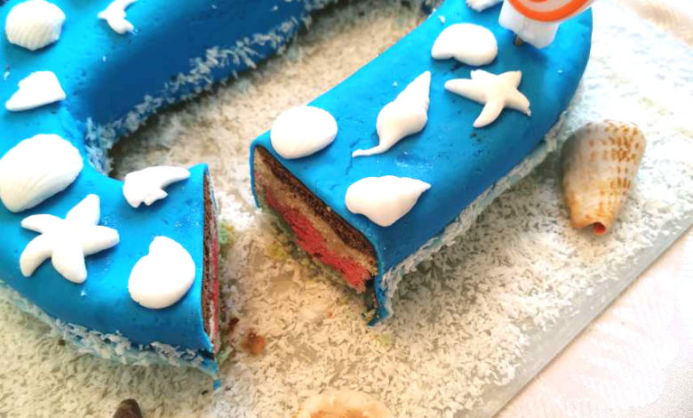 Torte mit Fondant überziehen - So geht es einfach und schnell